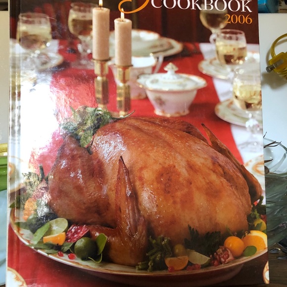 Taste Of Home | Kitchen | Taste Of Home Holiday Celebrations Cookbook ...